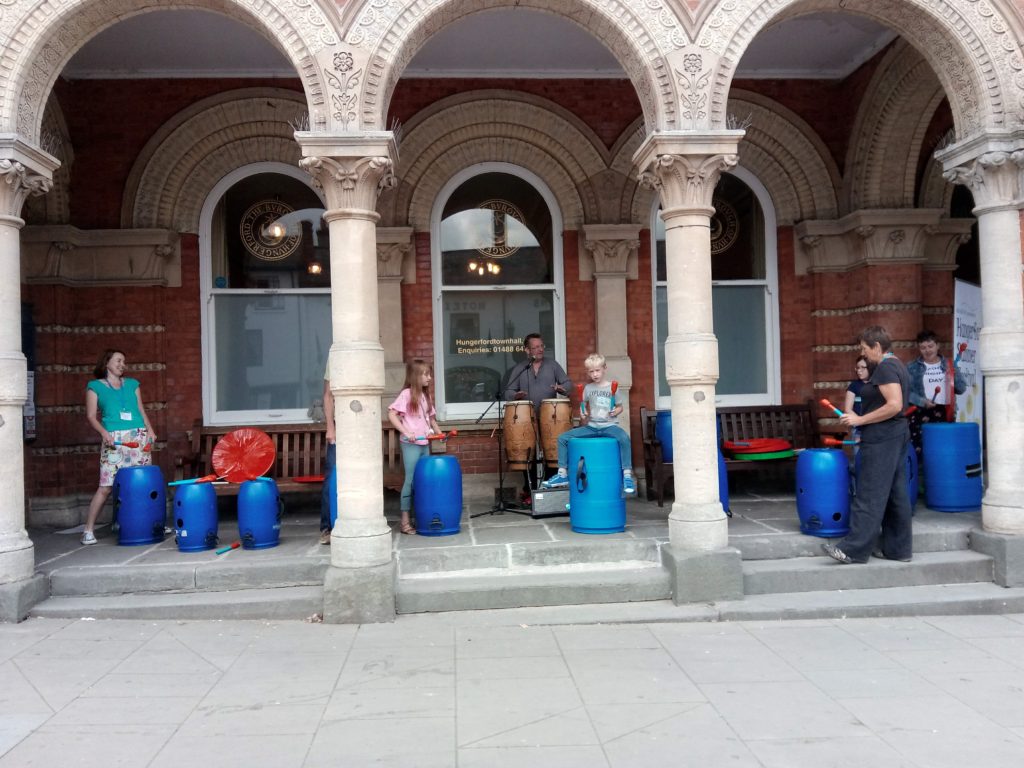 HUNGERFORD ARCADE - "FEEL THE RHYTHM!" - Wallingford Arcade